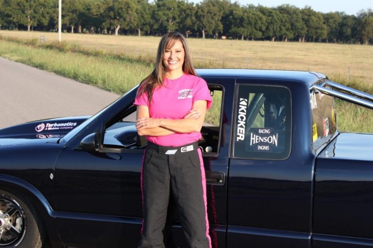 ‘Fierce’ Tina Pierce Races with Street Outlaws’ Big Boys | Drag Illustrated
