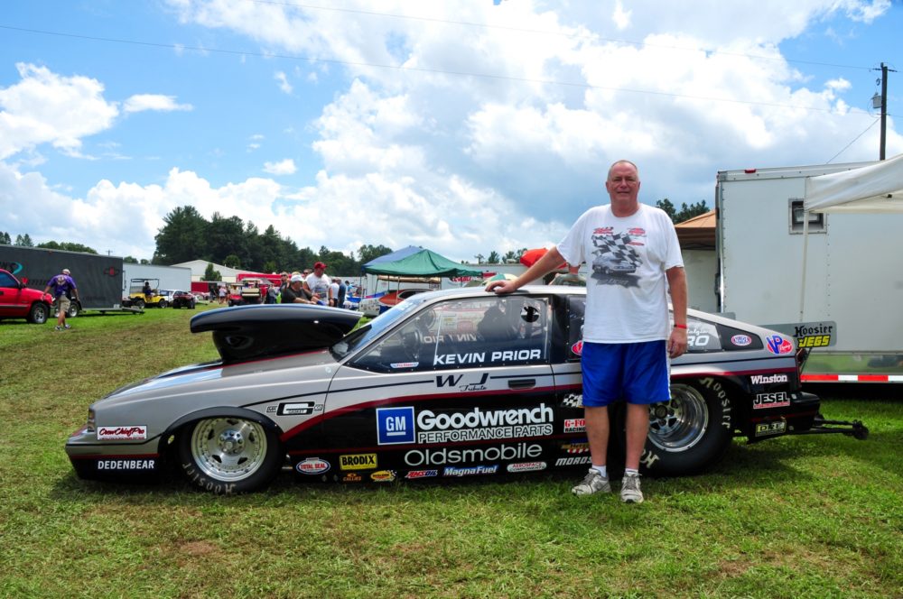 CLOSE-UP: Kevin Prior Pays Tribute to ‘The Professor’ | Drag Illustrated