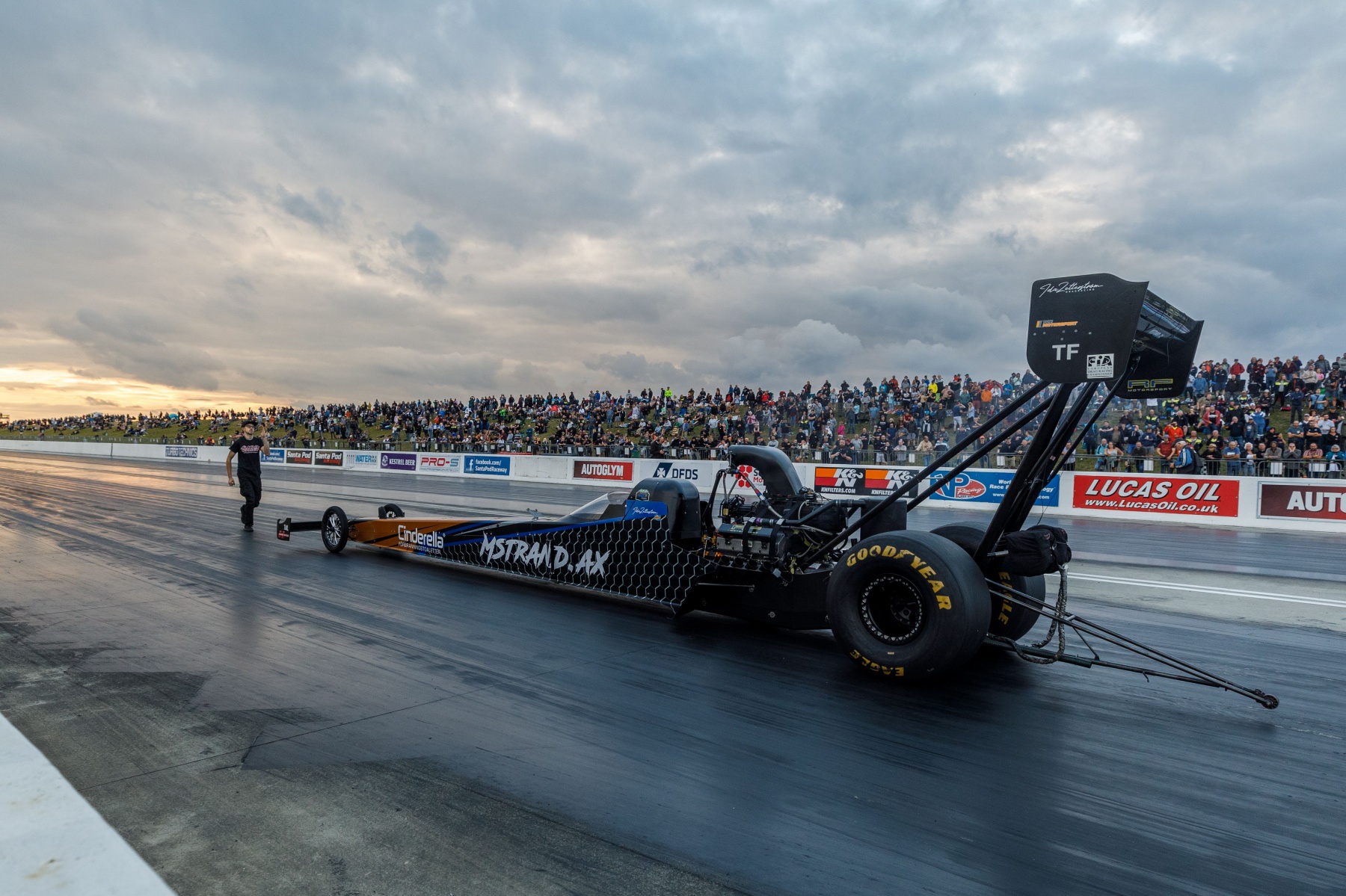 DI Interview: Aspiring FIA Top Fuel Driver Ida Zetterström | Drag ...