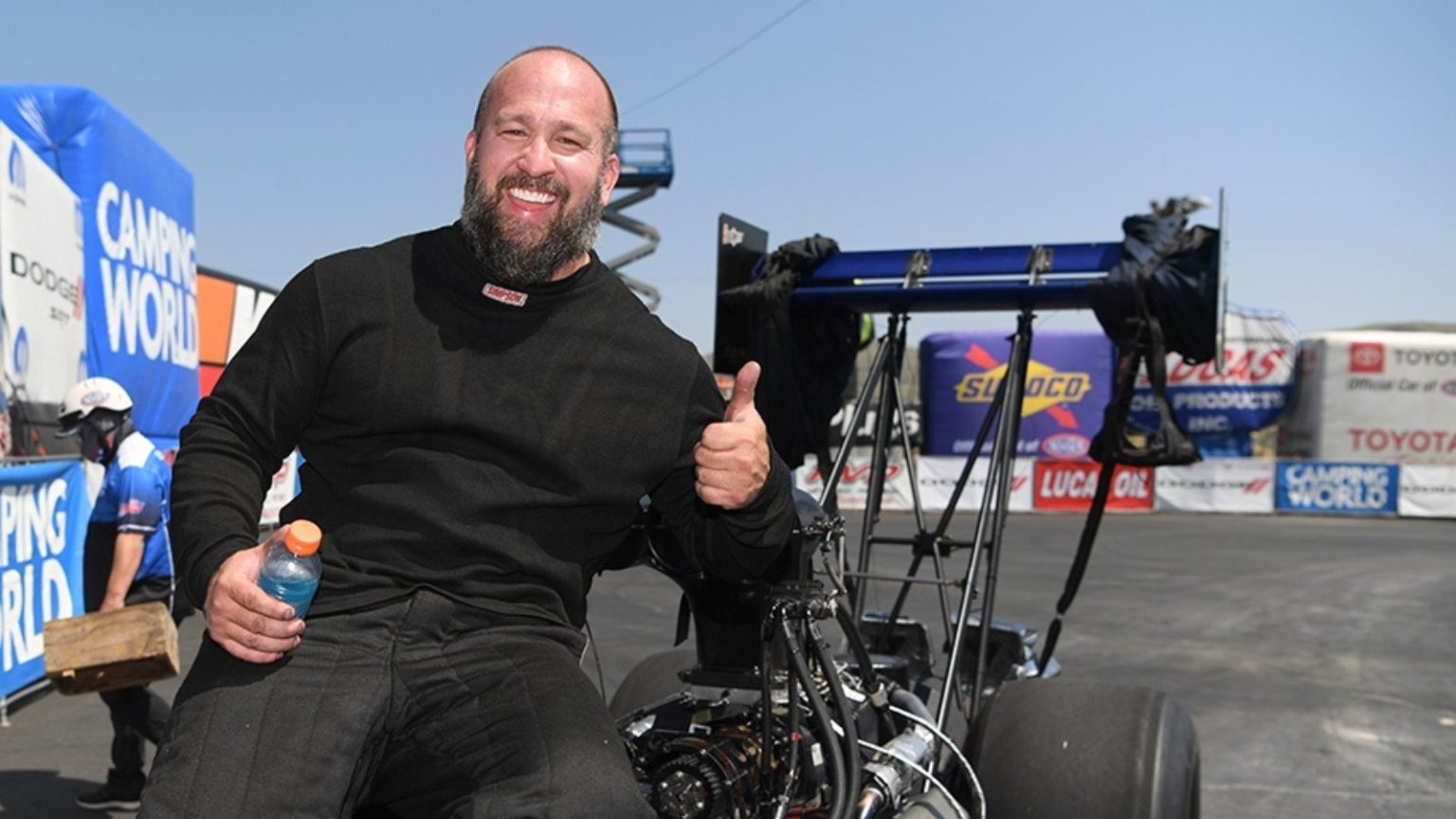 Buddy Hull Ready to Pour It On at NHRA Arizona Nationals | Drag Illustrated