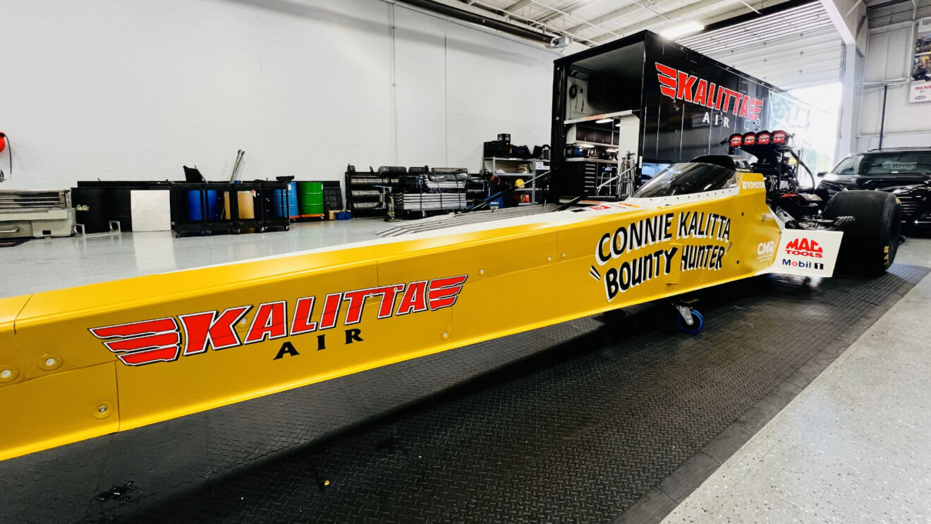 Kalitta Air, Bounty Hunter Livery Returns to Langdon Dragster at NHRA ...