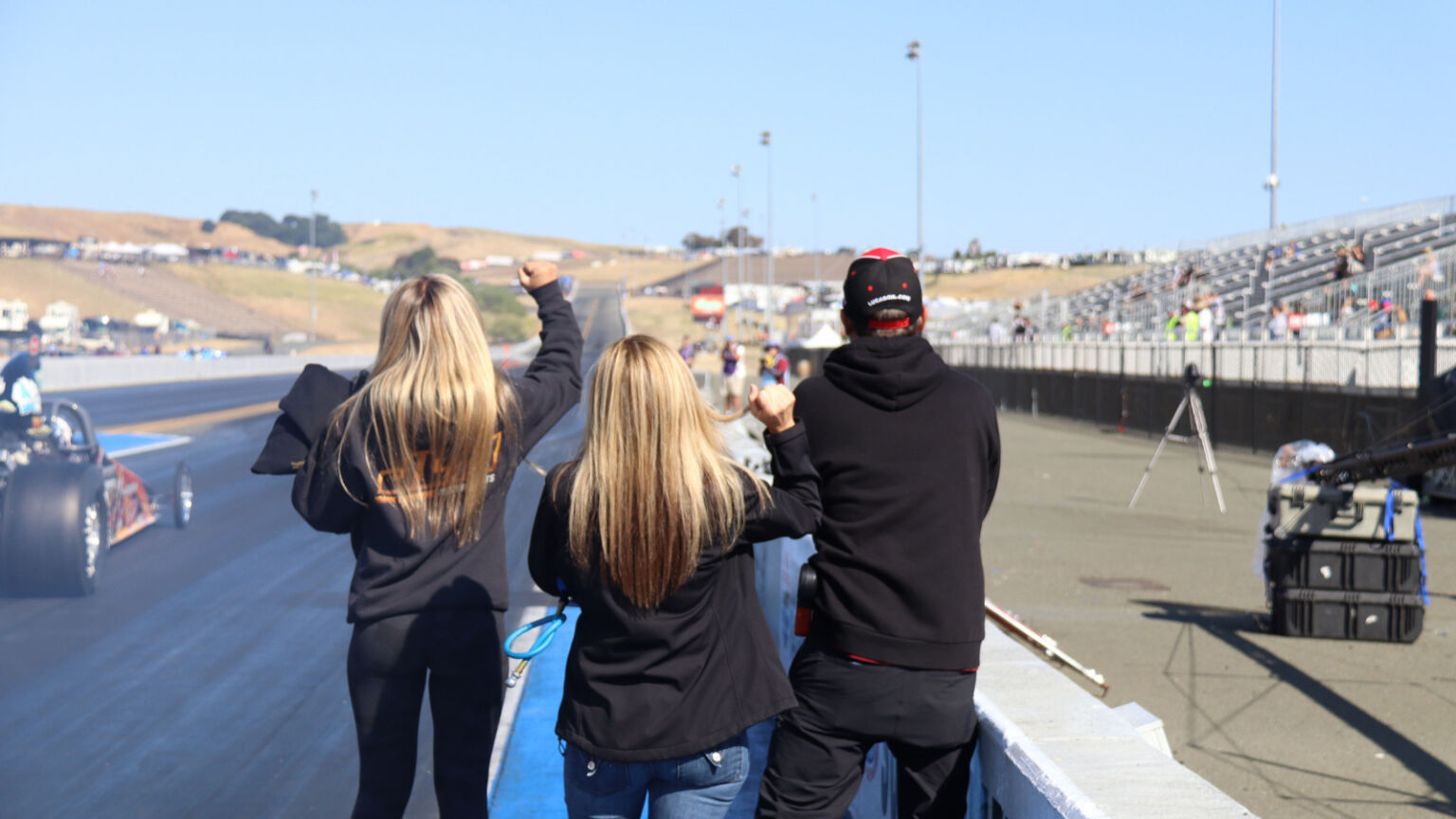 Maddi & Macie Gordon Make National Event Debut in Sonoma | Drag Illustrated