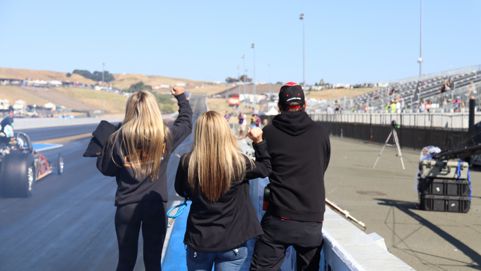 Maddi & Macie Gordon Make National Event Debut in Sonoma | Drag Illustrated