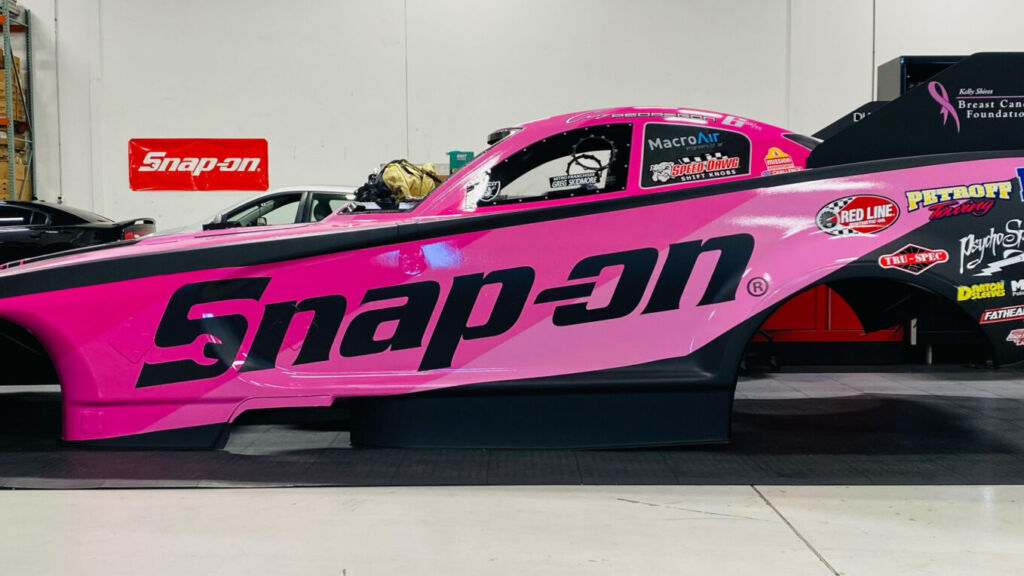 Cruz Pedregon, Snap-On Tools Ready to ‘Socket to Breast Cancer’ at NHRA ...