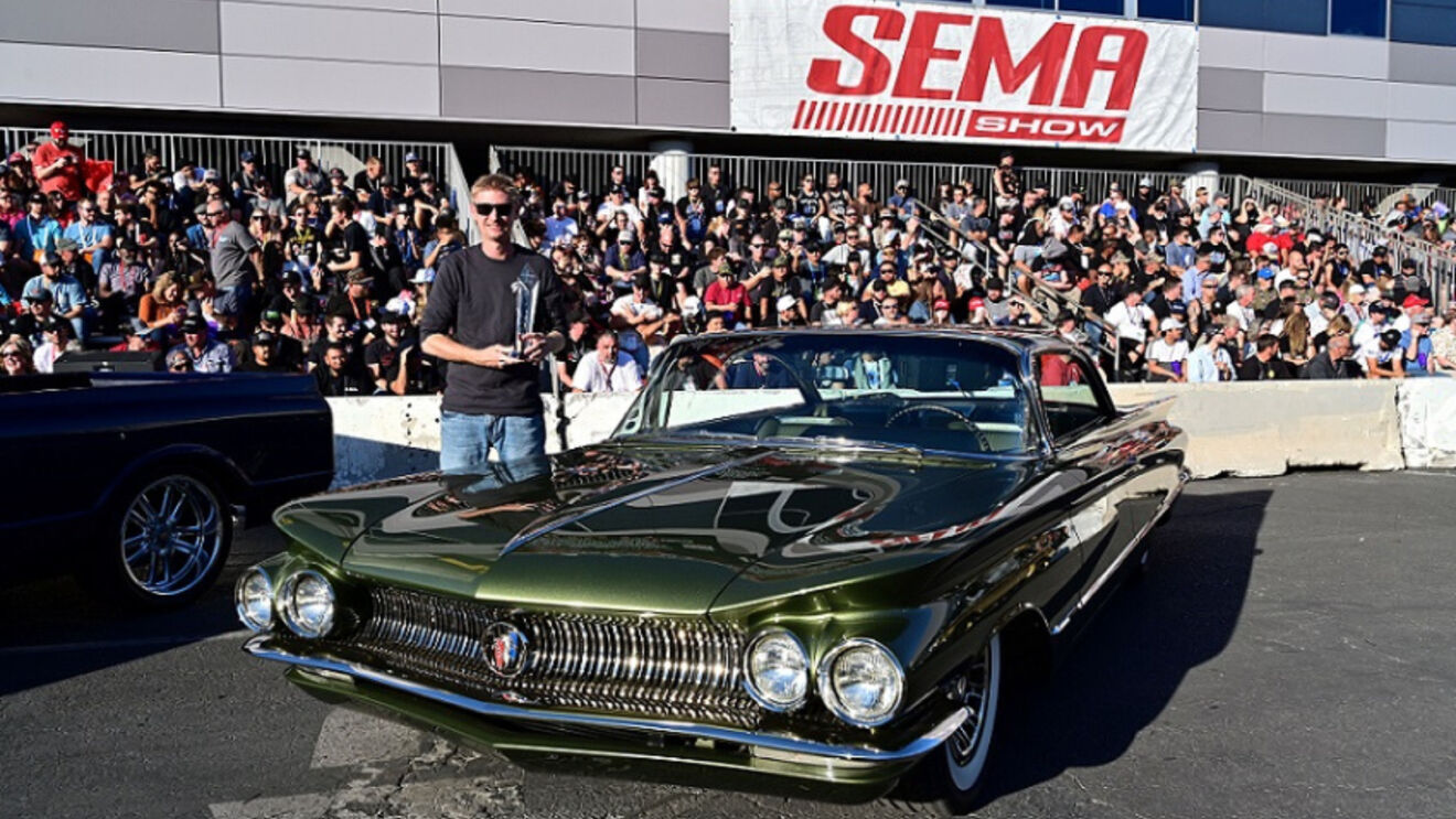 Andy Leach Wins 2023 SEMA Battle of the Builders Title With 1960 Buick ...