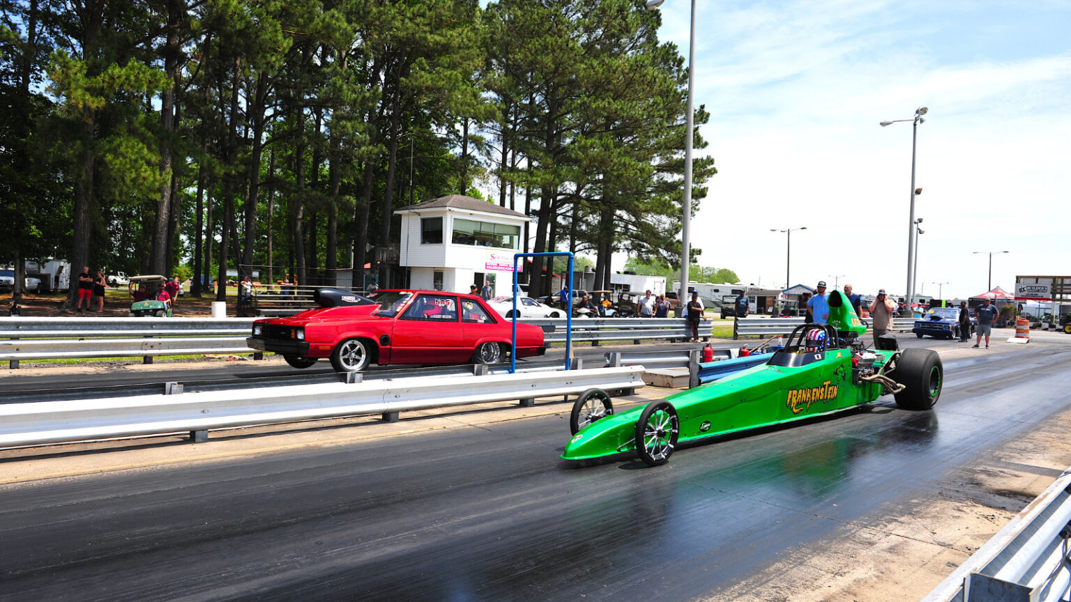 Northeast Dragway: Eighth-Mile Action in the Northeast Corner of North ...