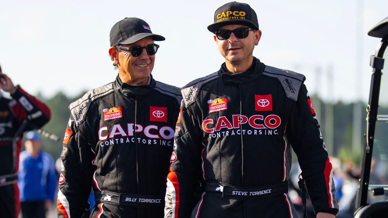 Father-Son Billy & Steve Torrence, Battle for Point Lead | Drag Illustrated