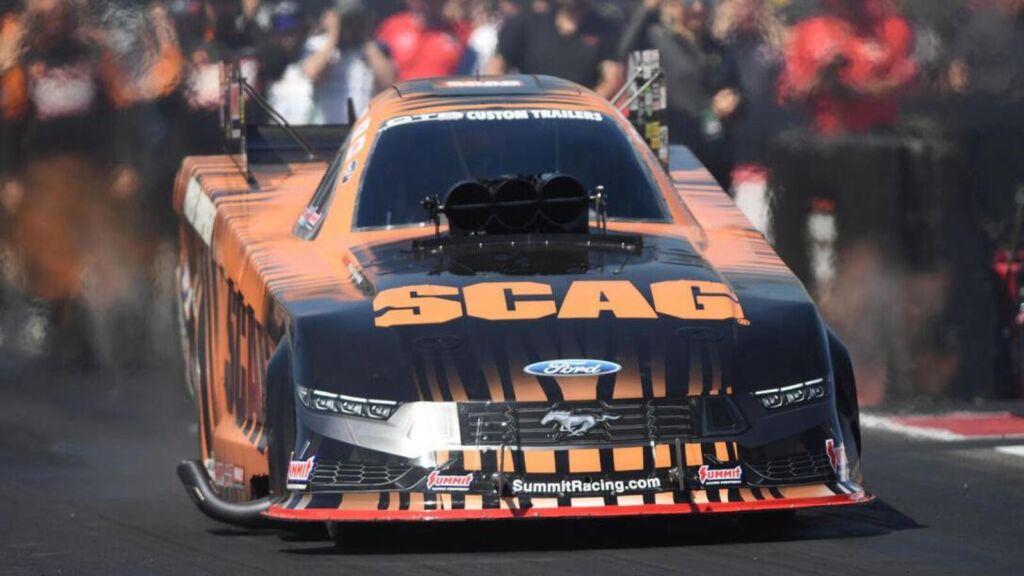 Daniel Wilkerson, SCAG Ford Funny Car Team Focused on Las Vegas Four ...
