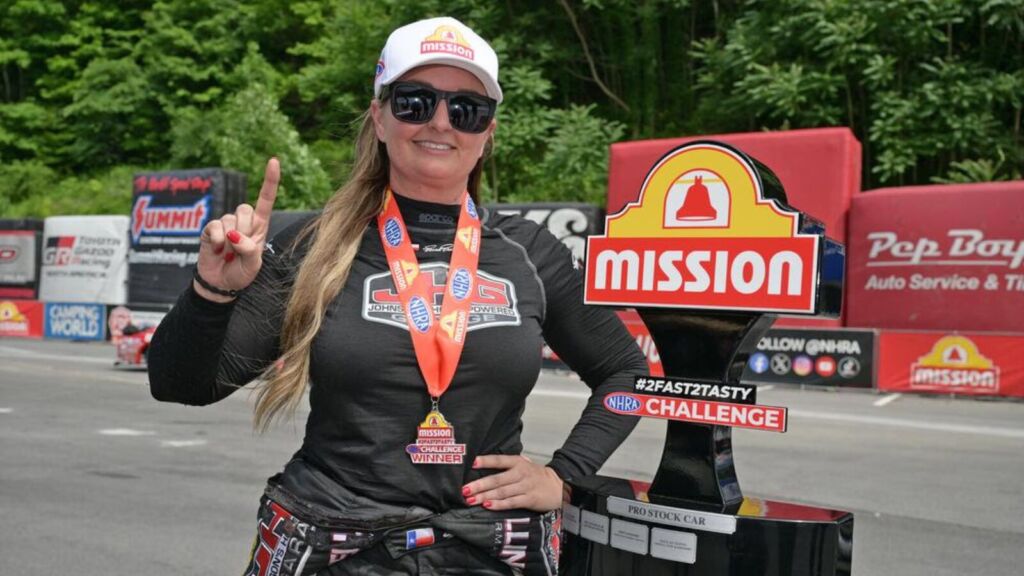 Erica Enders Wins #2Fast2Tasty Challenge at Bristol Dragway | Drag ...