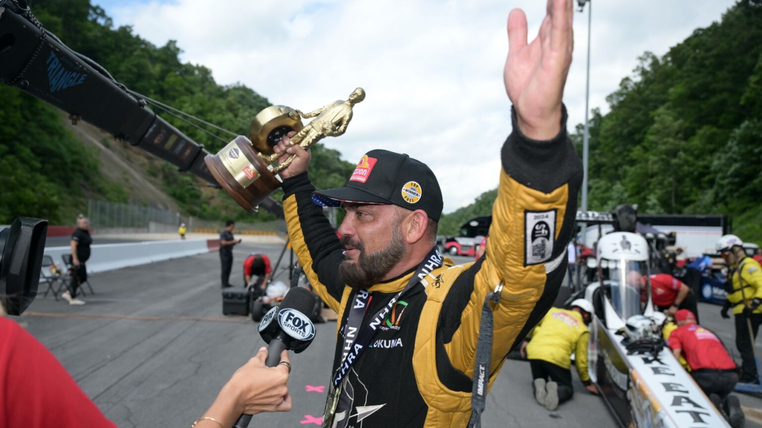 john force | Drag Illustrated