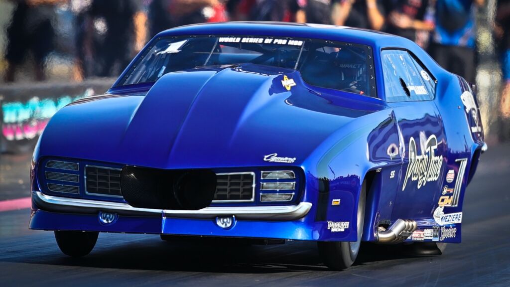 The Wes Buck Show | Drag Illustrated