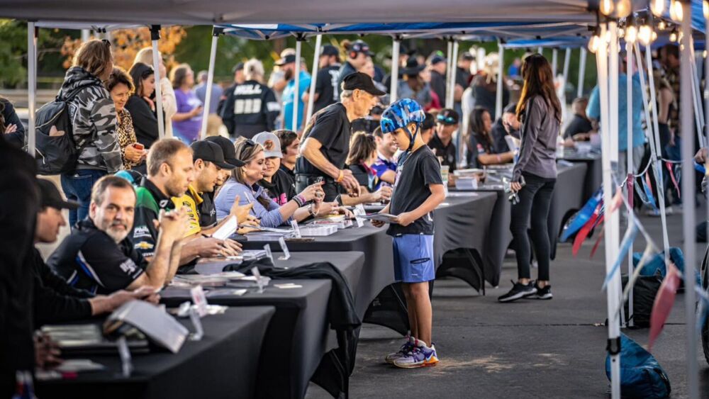 God Speed Ministry’s Renee Bingham and Tammie Smith Provide Calming ...