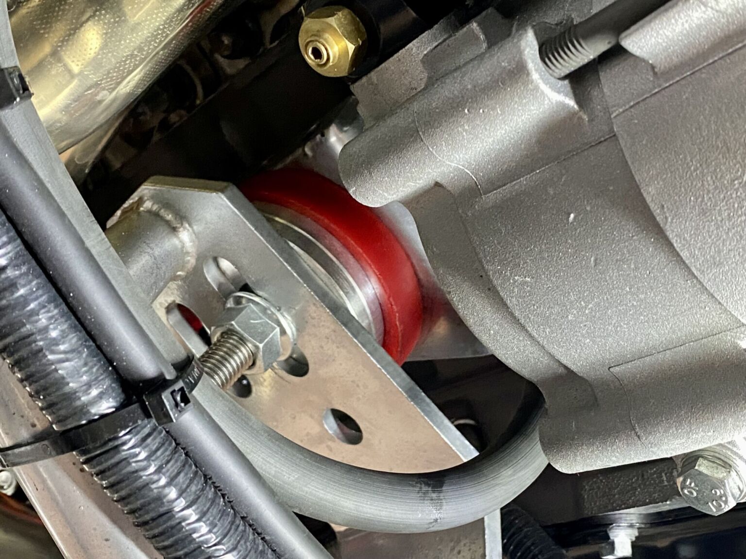 UPR Introduces New Modular Ford Engine Adjustable Motor Mounts | Drag ...