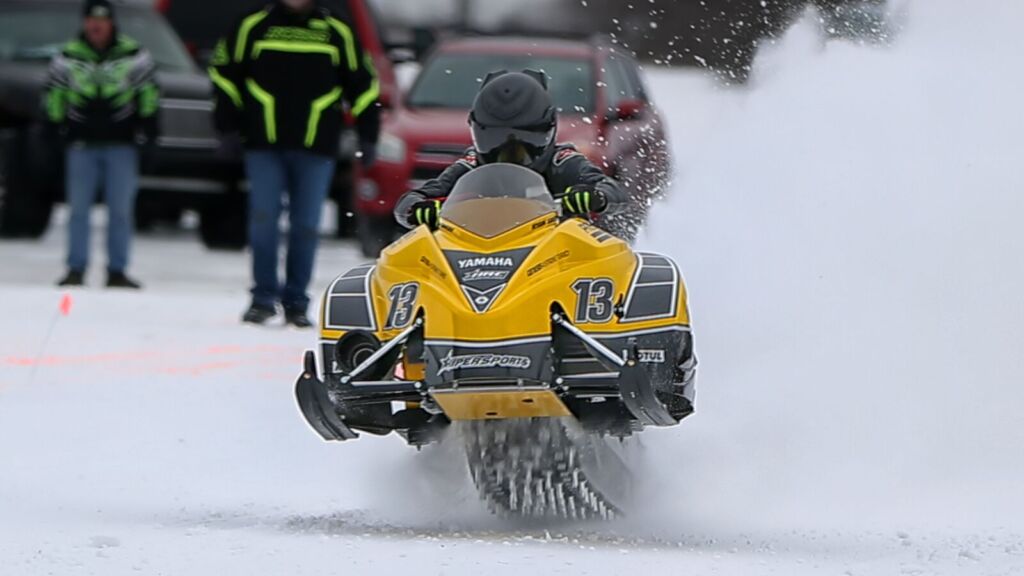 Snow Outlaws Ready to Rip at Spirit Lake | Drag Illustrated