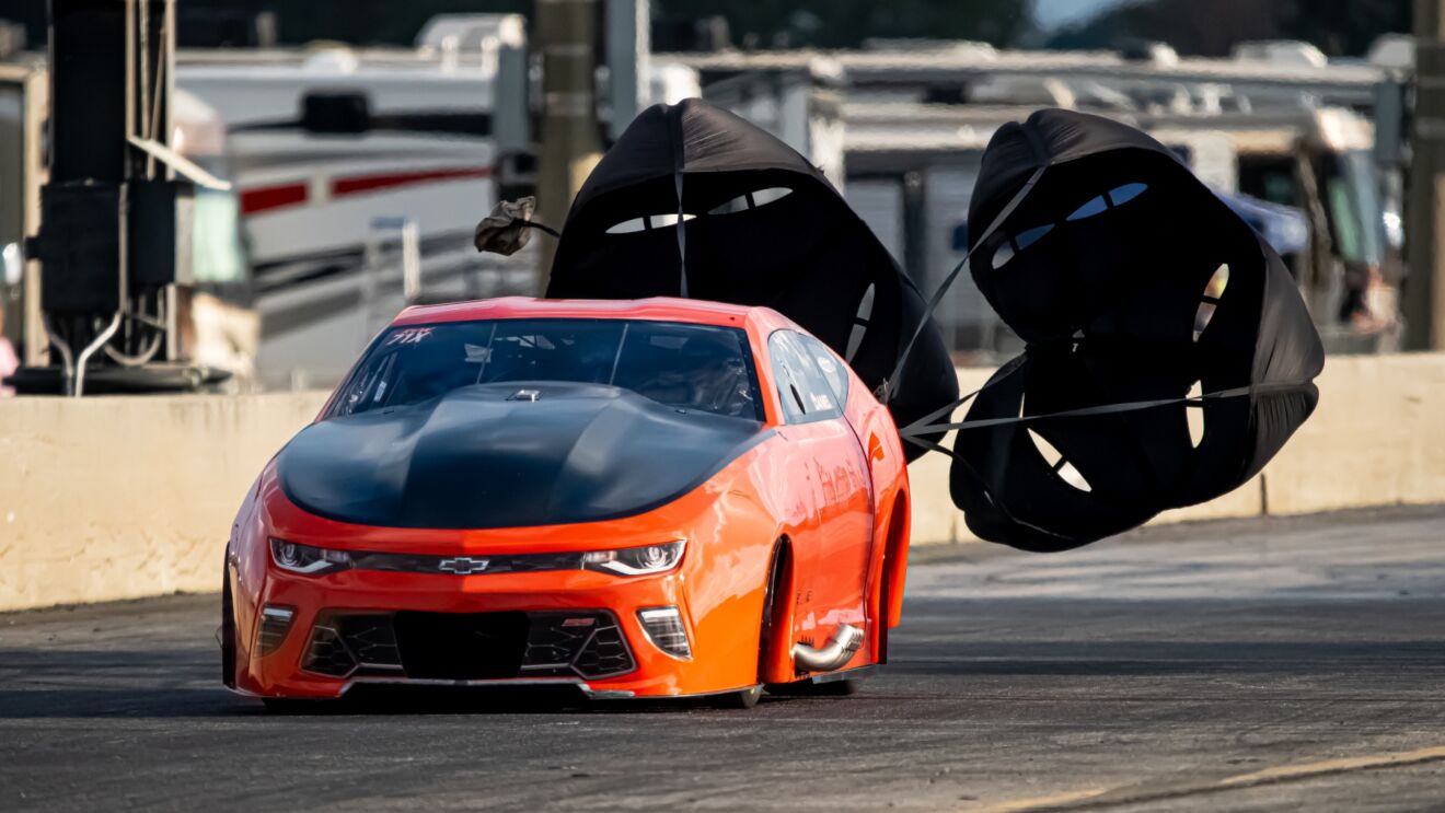 2025 Radial Outlaws Season Rolls On at Lights Out 16 | Drag Illustrated