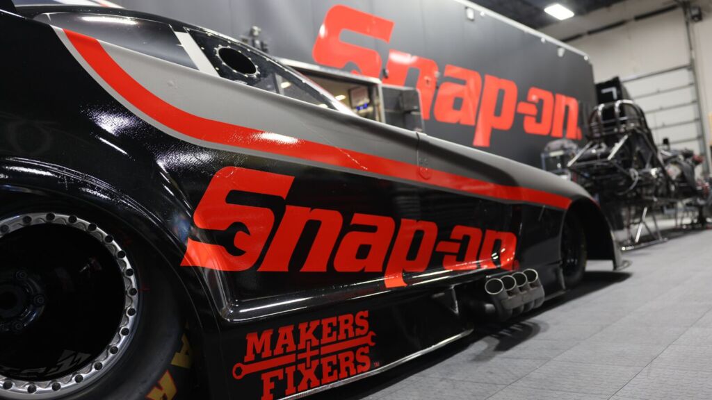 Cruz Pedregon Ready to ‘Let it Rip’ at Firebird Motorsports Park | Drag ...