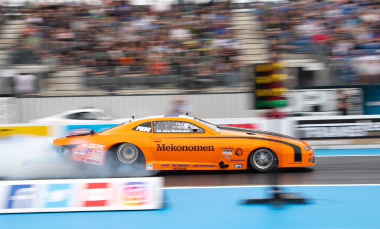 Santa Pod’s ‘The Main Event’ Brings Top Racers From Europe and America ...