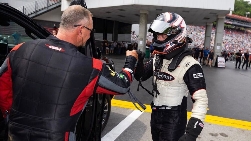 The Wes Buck Show | Drag Illustrated