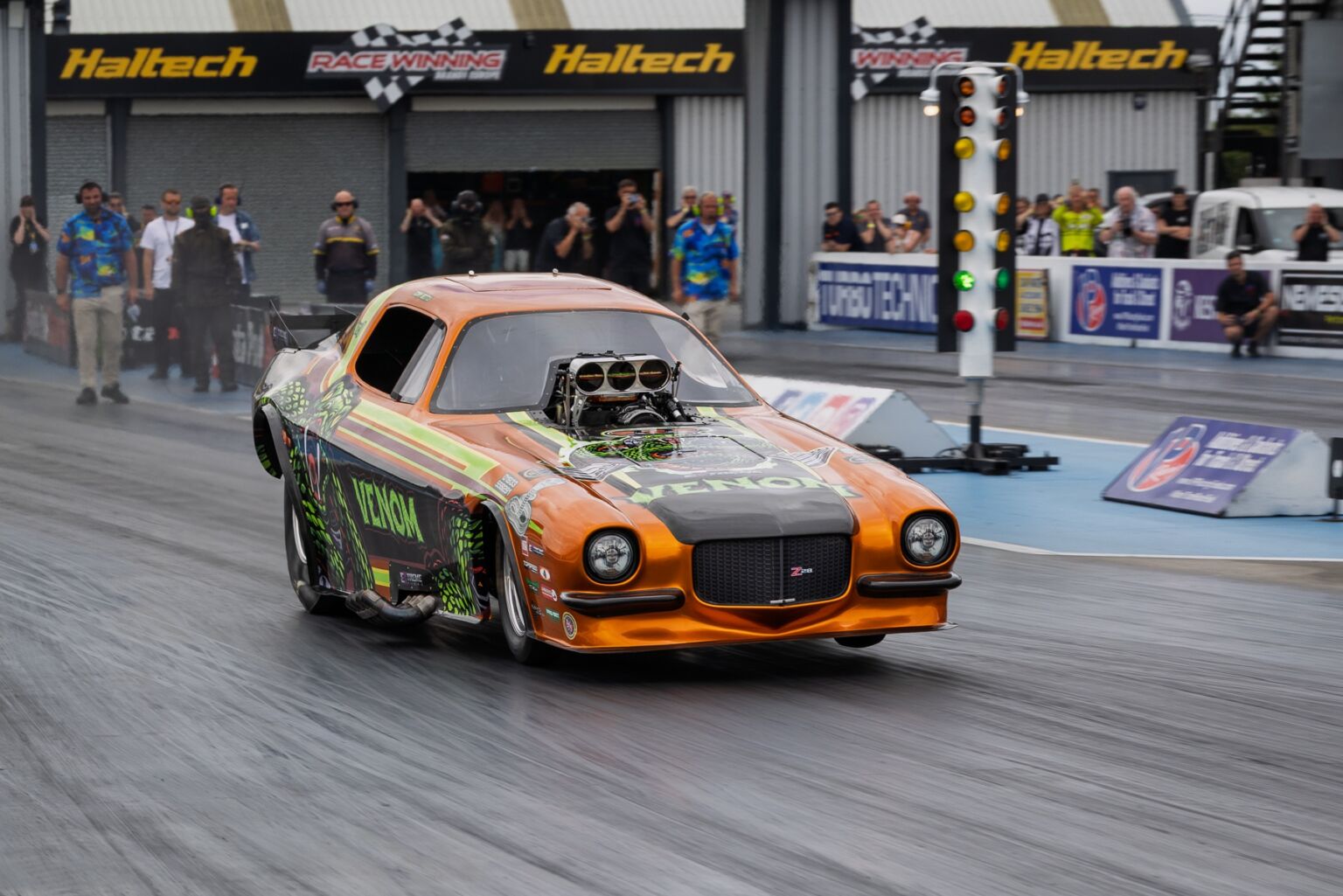 Full Throttle Flashback: Old-School Drag Racing Lives On At Santa Pod ...