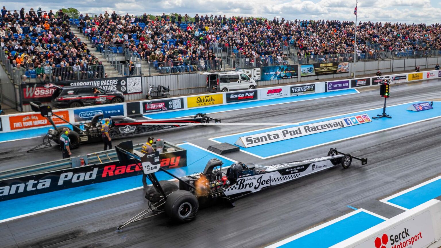 Santa Pod Raceway Gears Up for FIA, FIM European Drag Racing ...