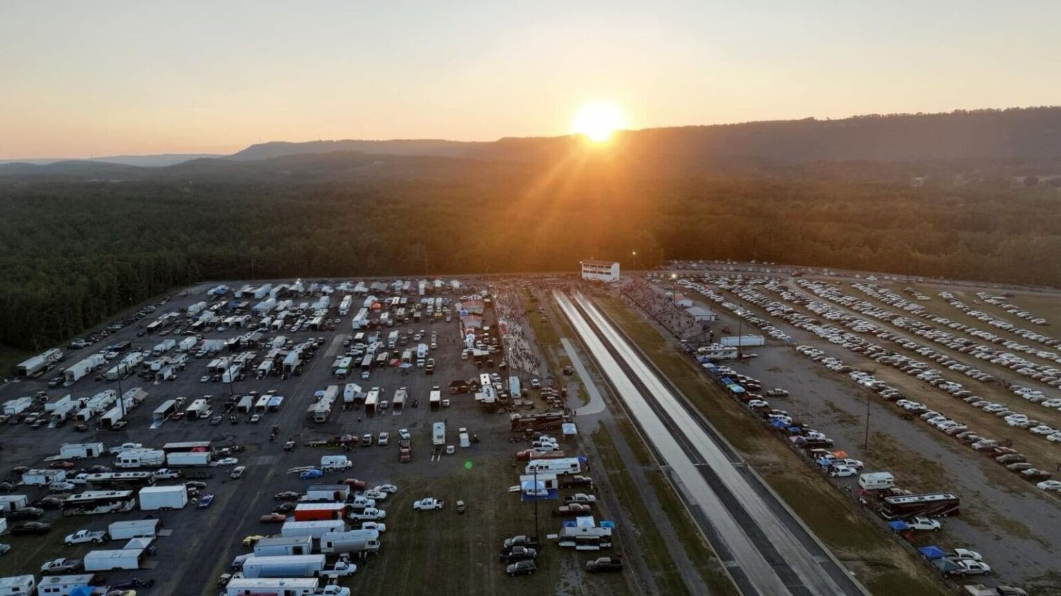 Pro Mods, Grassroots Racers and Packed Grandstands: DragCoverage Night ...